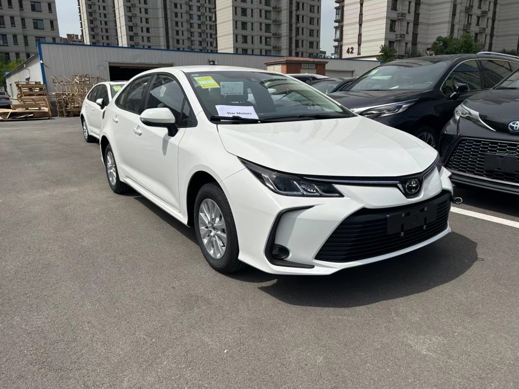 TOYOTA Corolla 1.2L Turbo 2025 – STAR MOTORZ