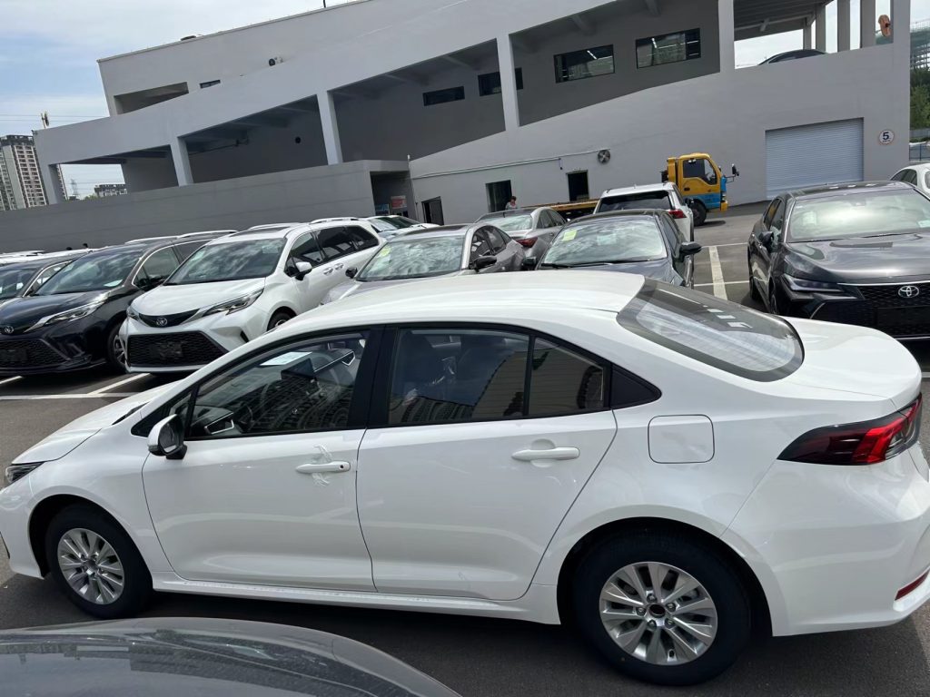 TOYOTA Corolla 1.2L Turbo 2025 – STAR MOTORZ